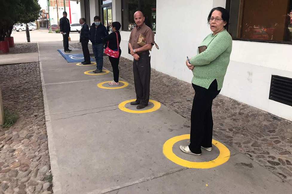 Medidas de sana distancia disminuyeron hasta 75% los contagios de COVID ...