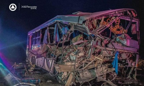 Aparatoso choque en Querétaro: 34 heridos y un fallecido en la ...